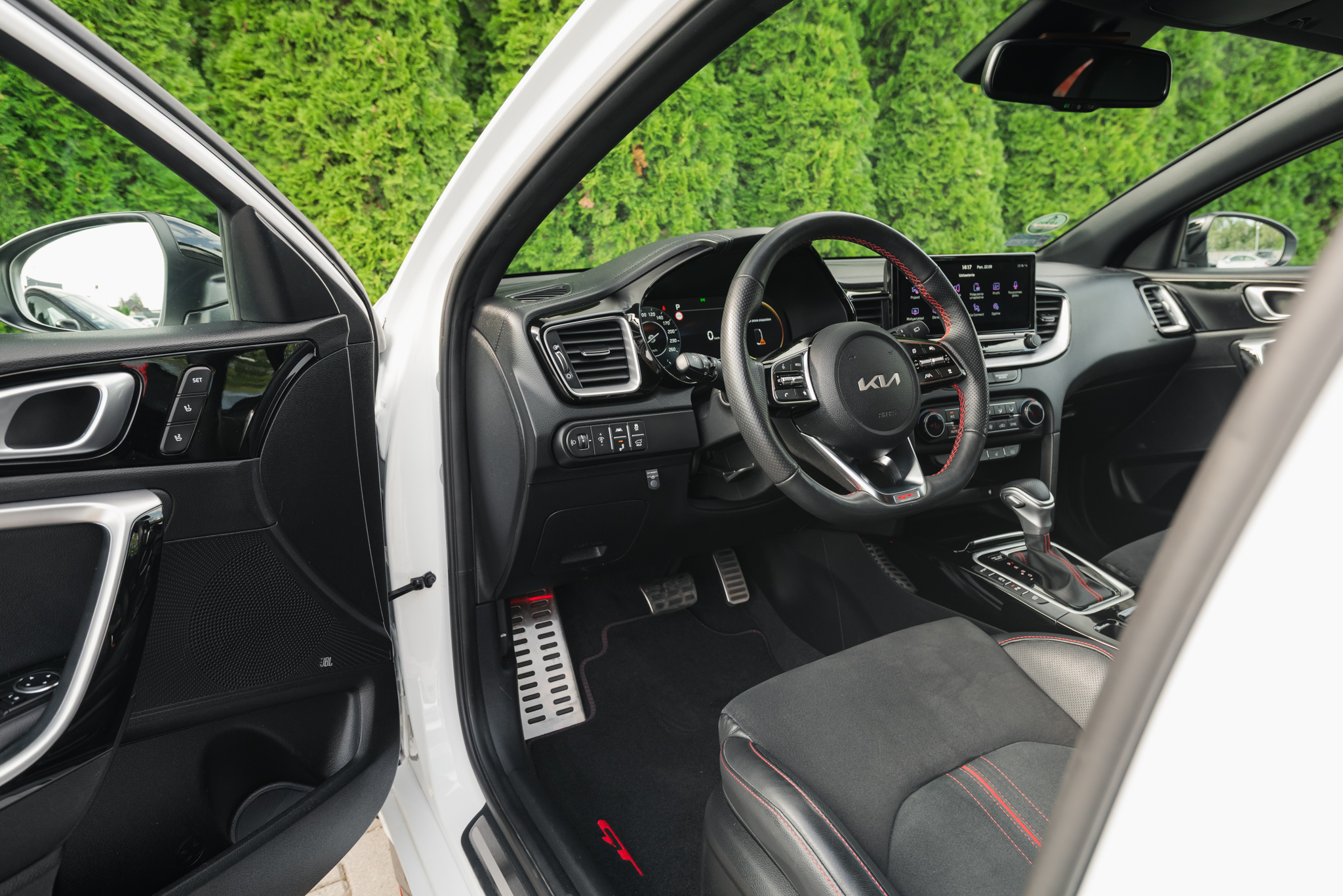 Samochody marki Kia dostępne w sprzedaży | oferta AutoSearch